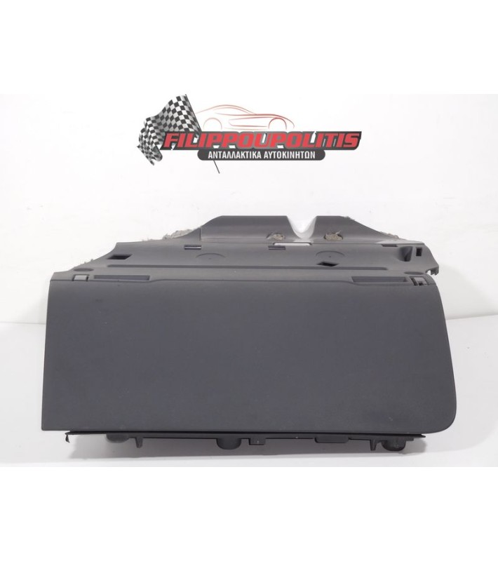 Ντουλαπάκι Ταμπλό Audi S6 (4F2) 2004 - 2010